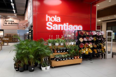 Jumbo llega a Ágora Santiago Center